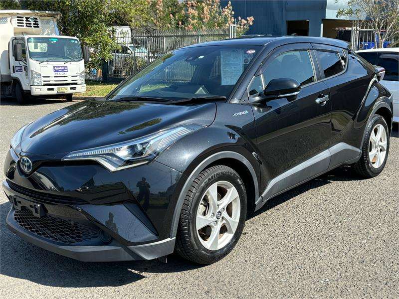 Toyota C-HR Black – invictaqualitycars.com.au